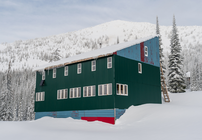 Backcountry Lodges – Powder Canada